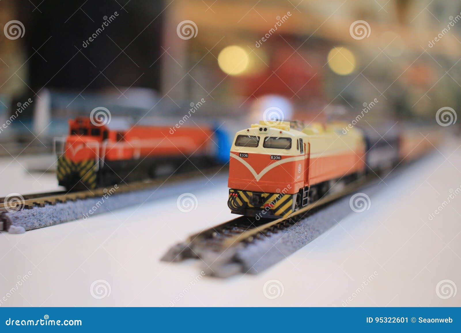 Closeup of a Vintage Model Train Editorial Photo - Image of carriage ...