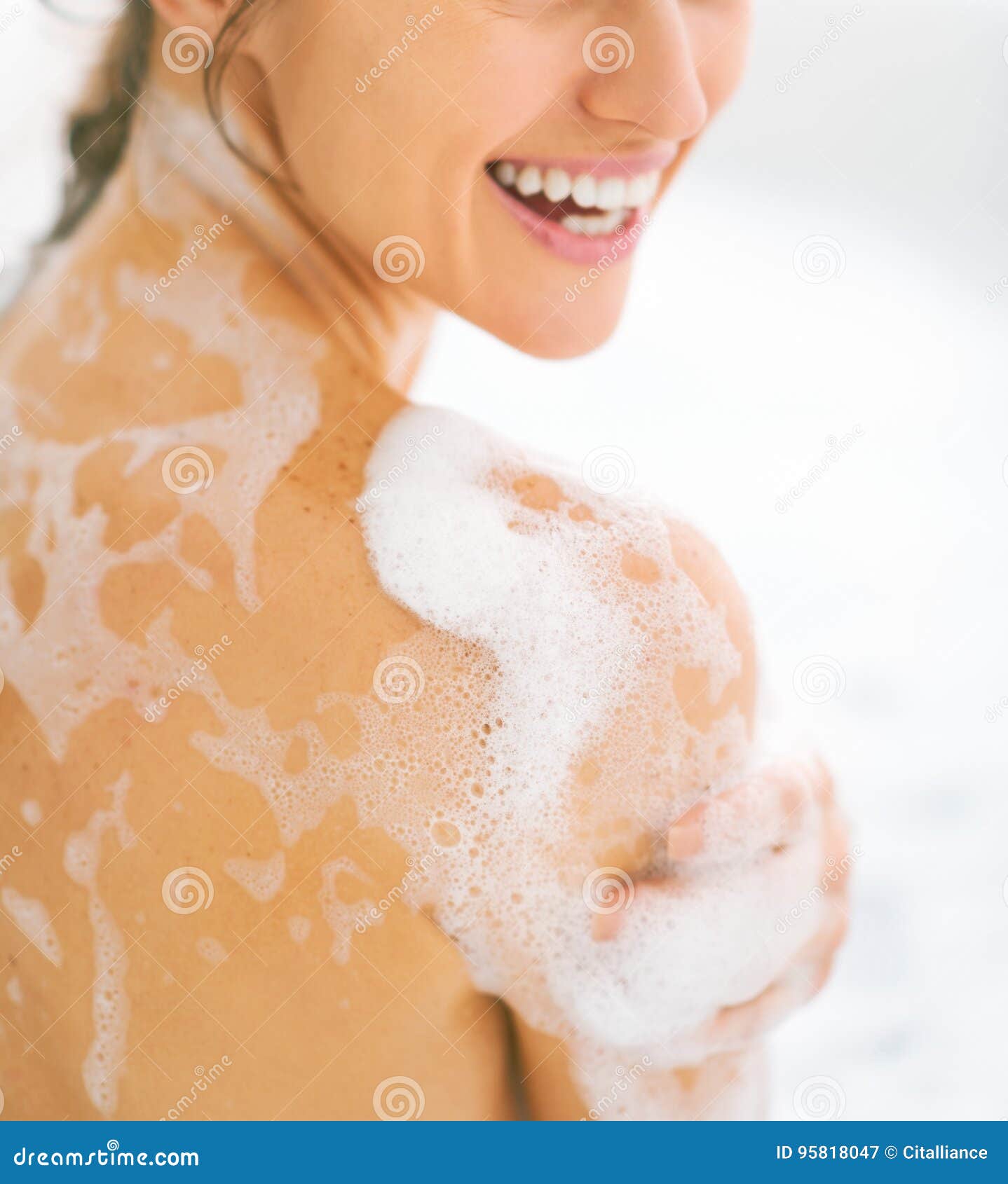 Closeup on Young Woman Washing in Bathtub Stock Image - Image of ... Closeup on Young Woman Washing in Bathtub Stock Image - Image of ...