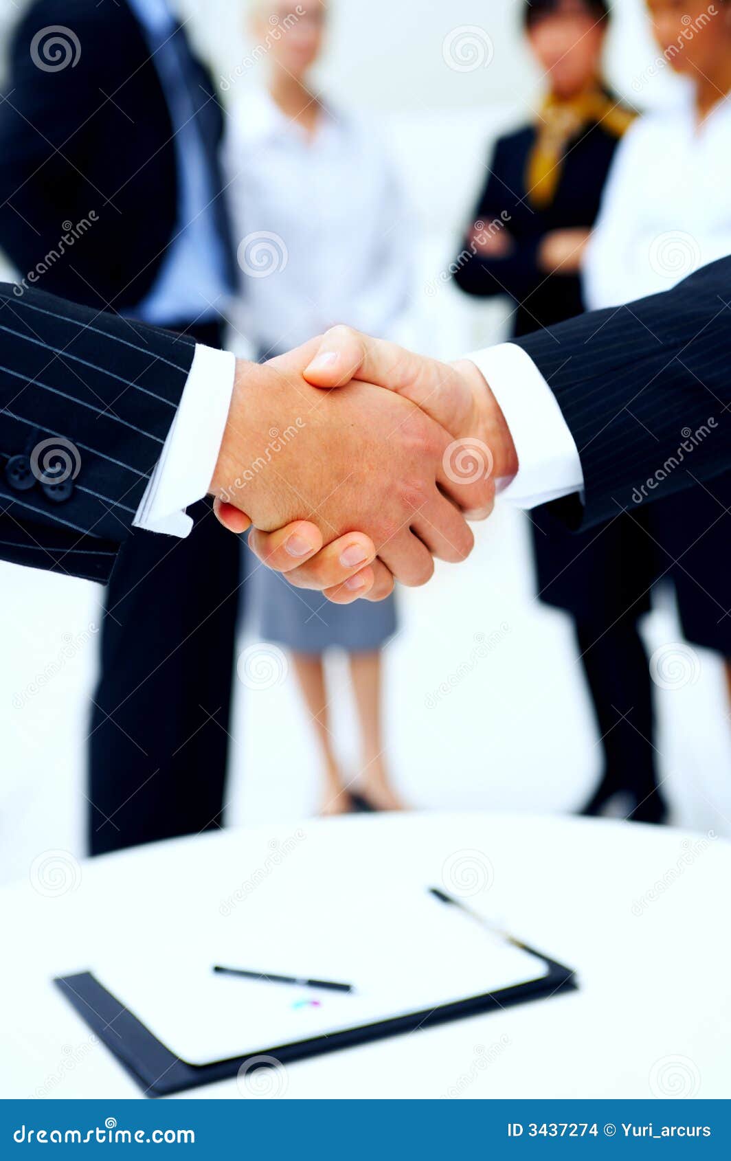 Closing the deal stock photo. Image of gesture, partner - 3437274