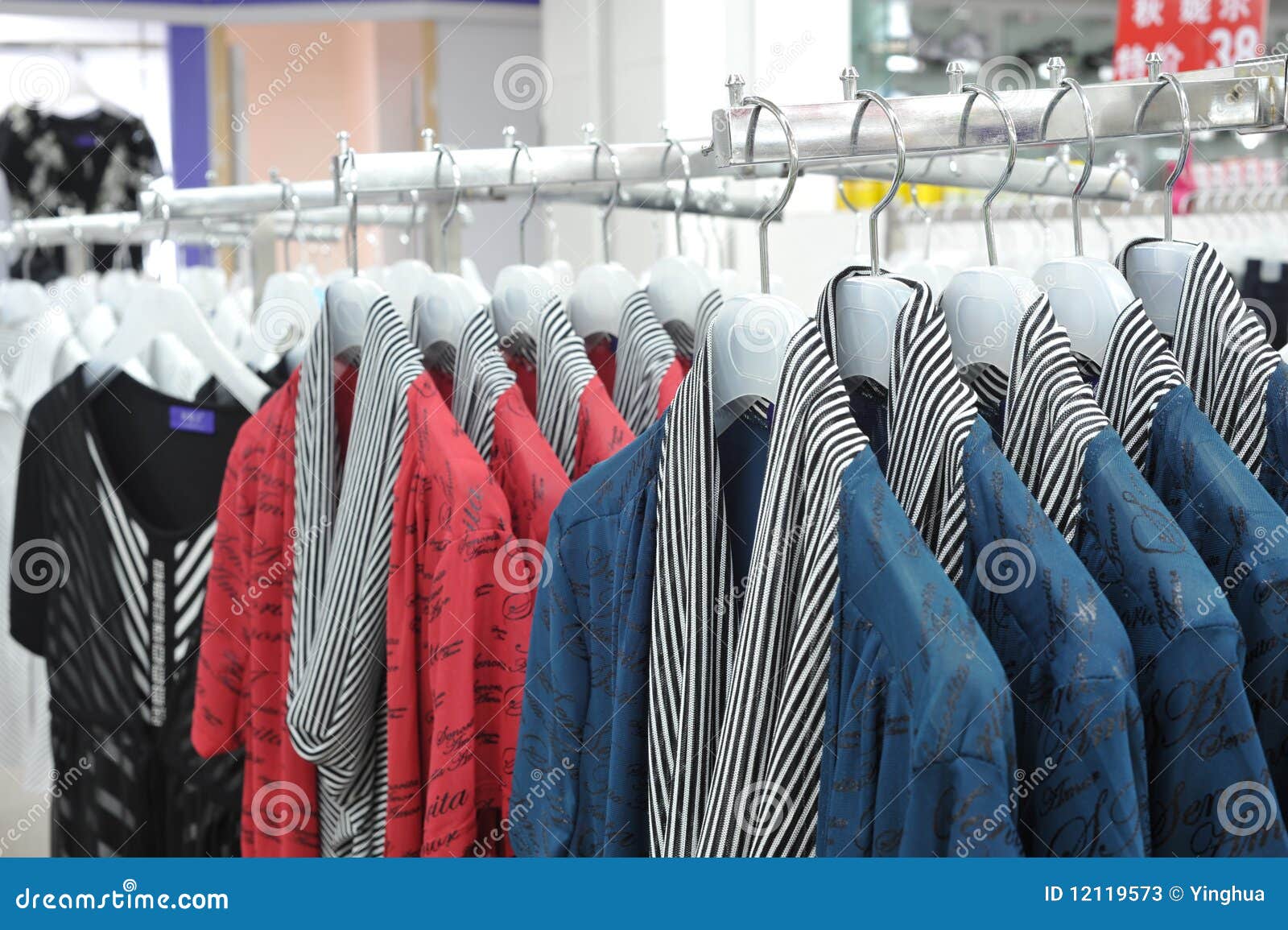 Clothes rack clothes stock image. Image of fashion, clothing - 12119573