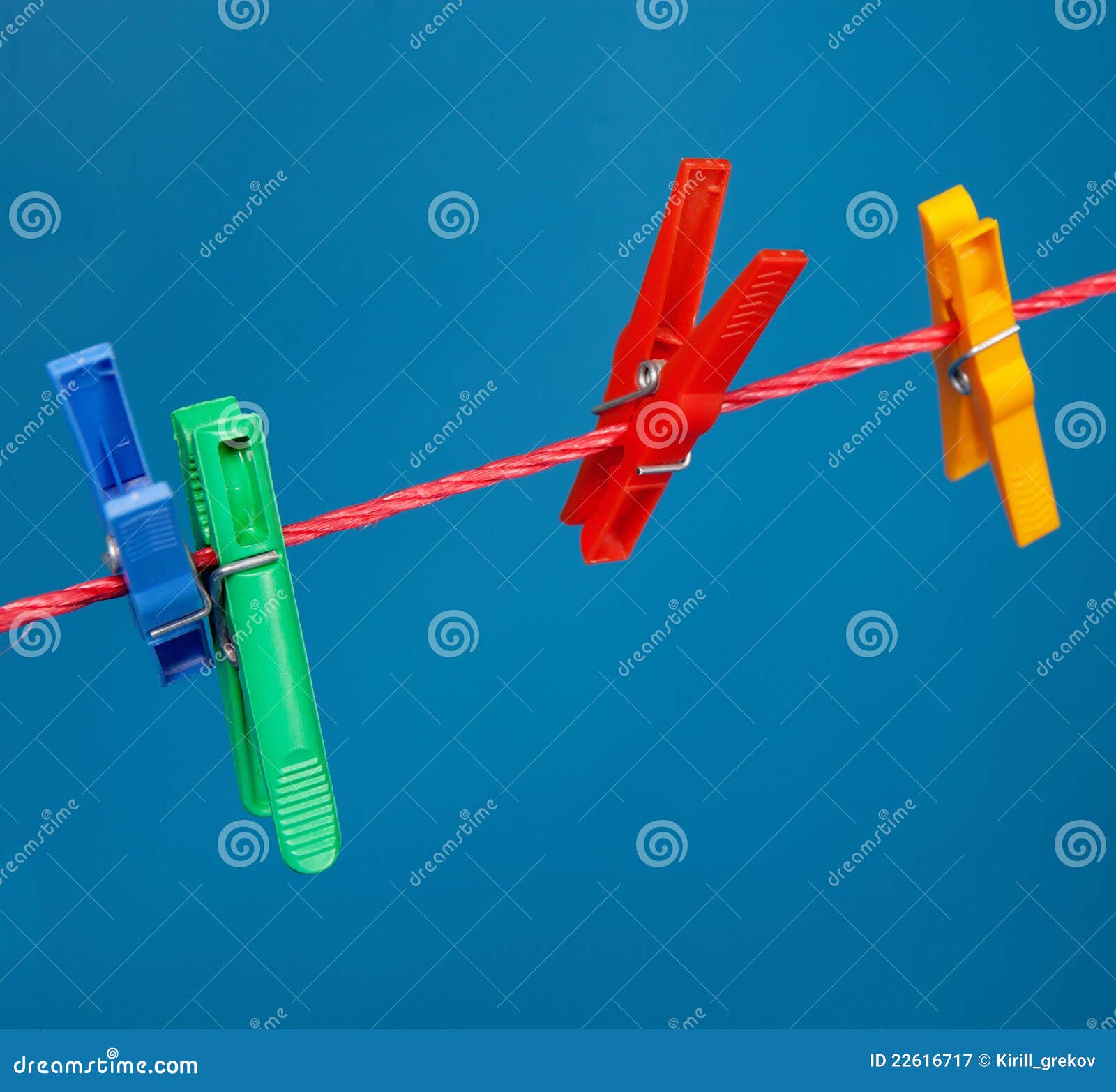 Clothespins on the rope stock image. Image of country - 22616717