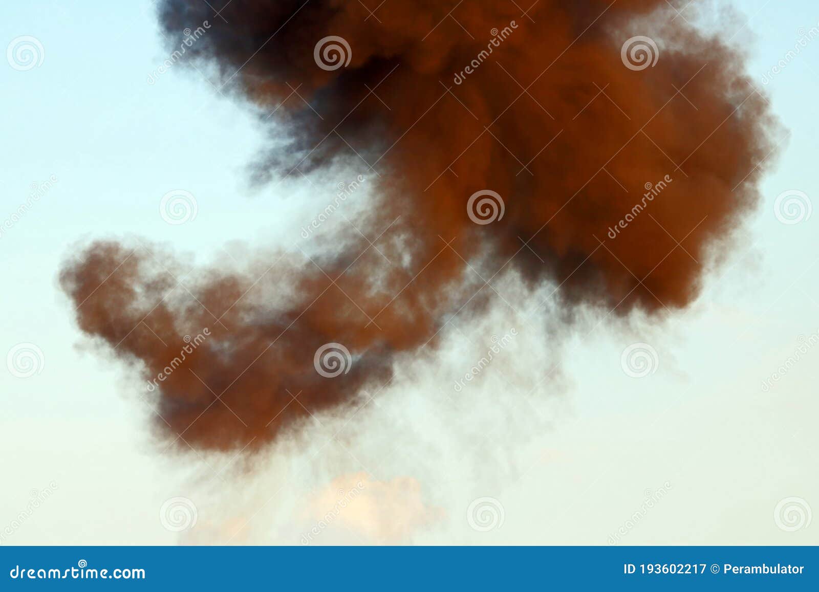 A CLOUD of BILLOWING BROWN SMOKE Stock Image - Image of dark ...