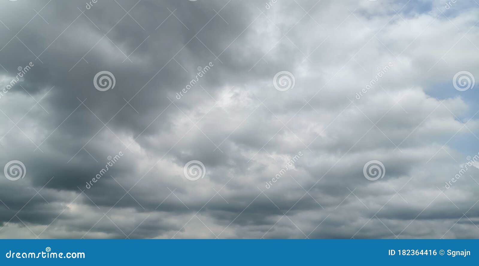 Overcast Gray Clouds in the Sky Stock Photo - Image of heaven, horizon ...