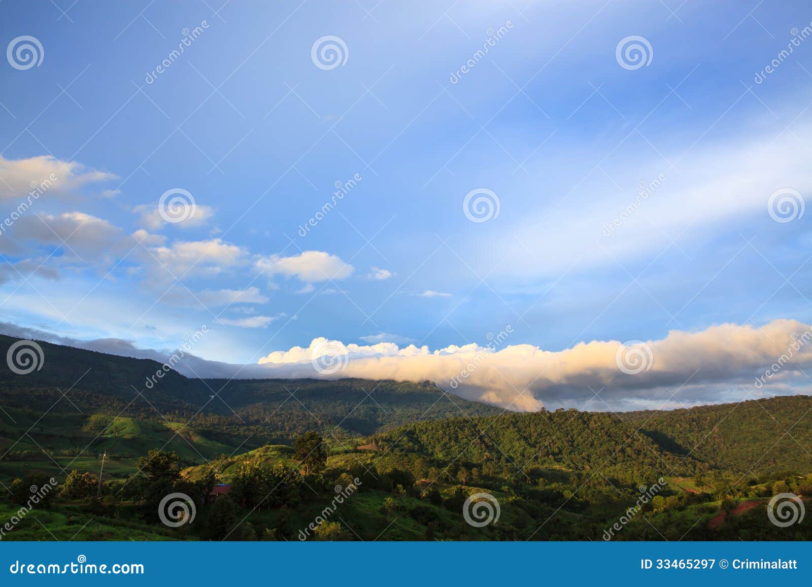 Clouds cover the mountain stock image. Image of view - 33465297