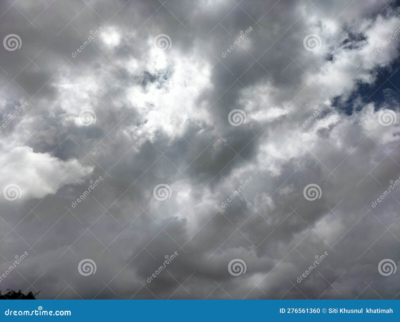 The Clouds are Getting Dark Rain Will Fall Like Yesterday Stock Photo ...