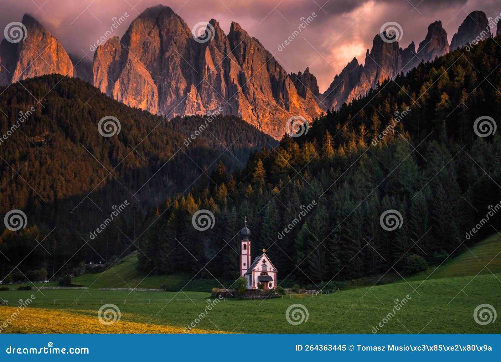 Sunset in Dolomites stock image. Image of nature, holiday - 264363445