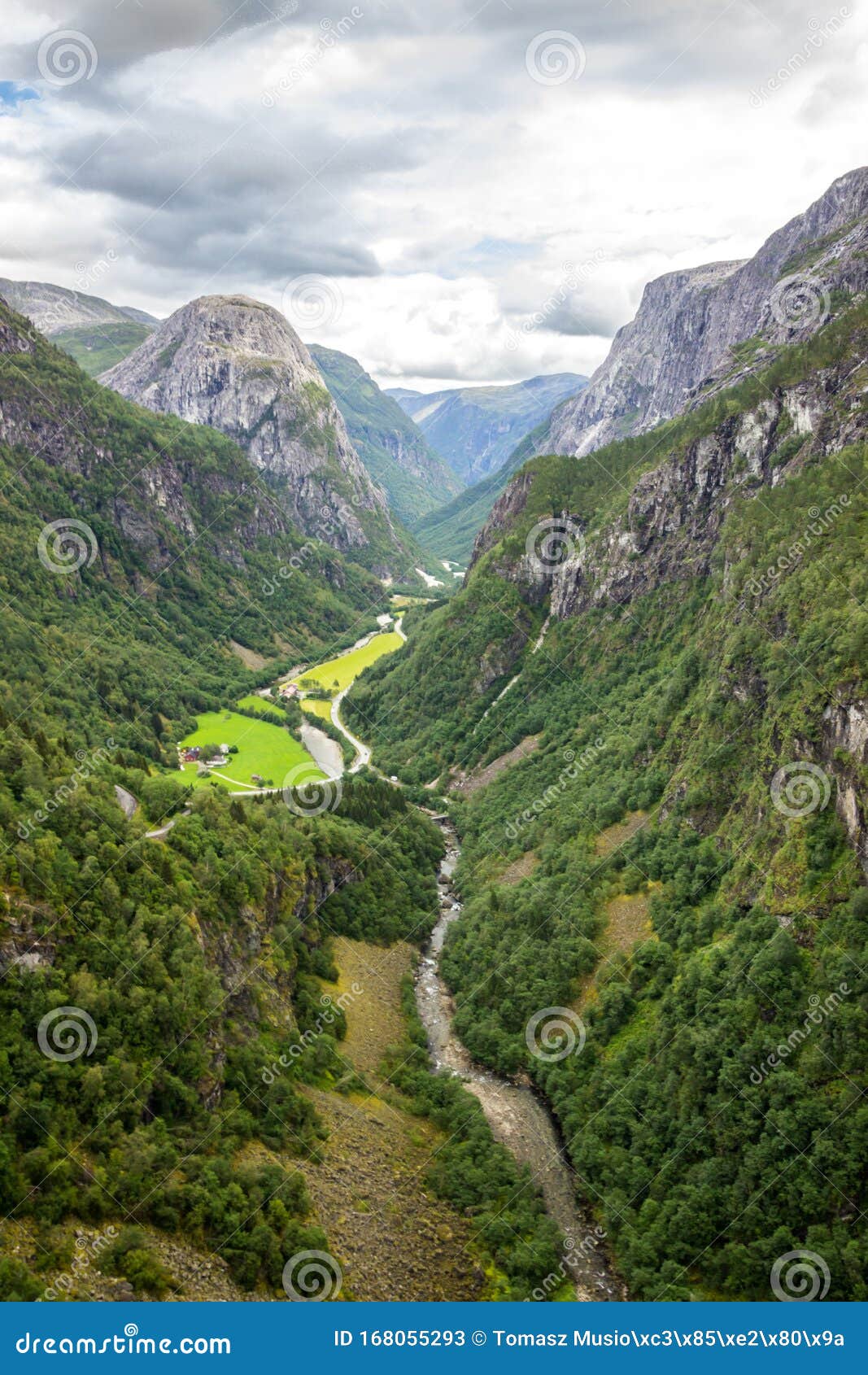 Stalheim pass in Norway stock image. Image of shadows - 168055293