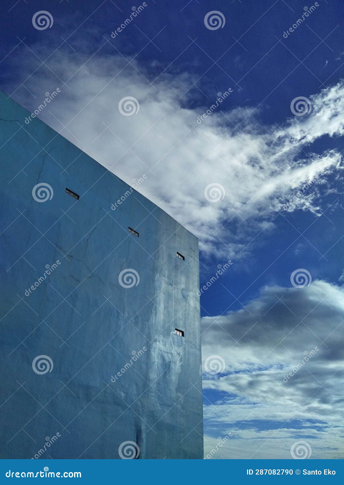 Skyscraper up close stock photo. Image of coast, wall - 287082790