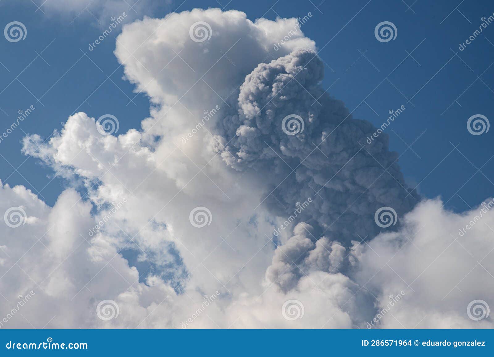 Smoke Column In The Center Of The Labyrinth. 3d Rendering Stock Photo ...