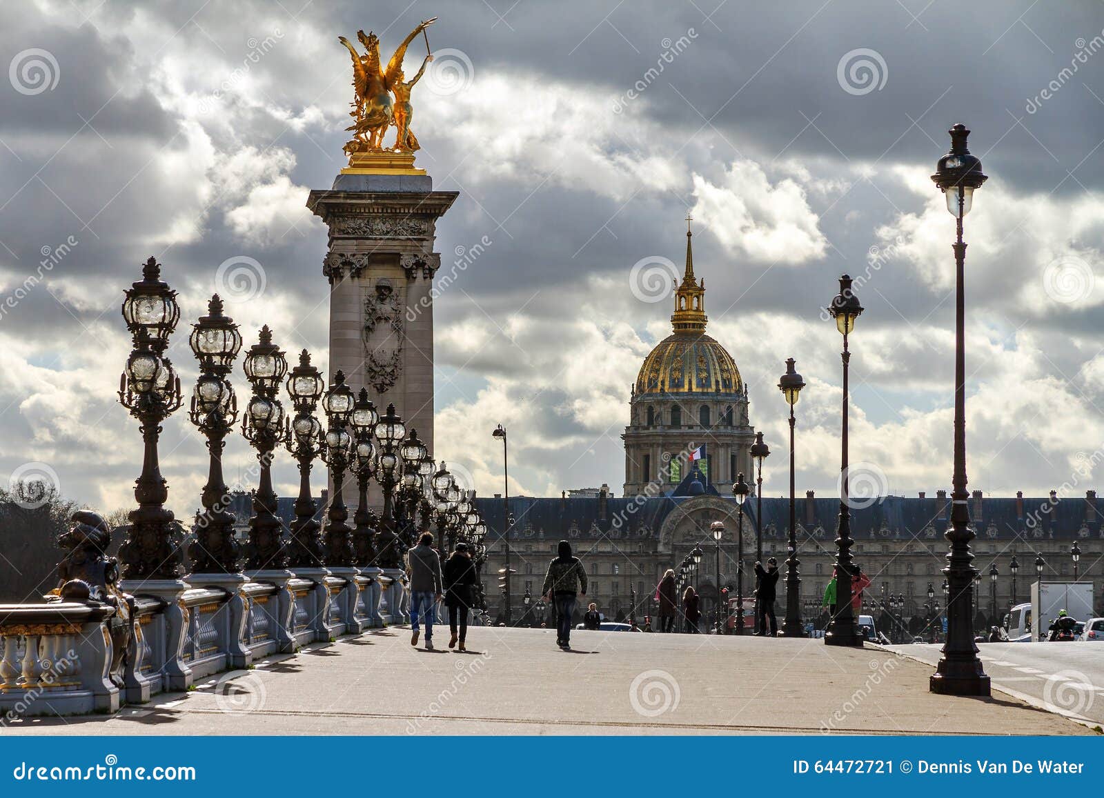 Cloudy Invalides bridge editorial photo. Image of city - 64472721