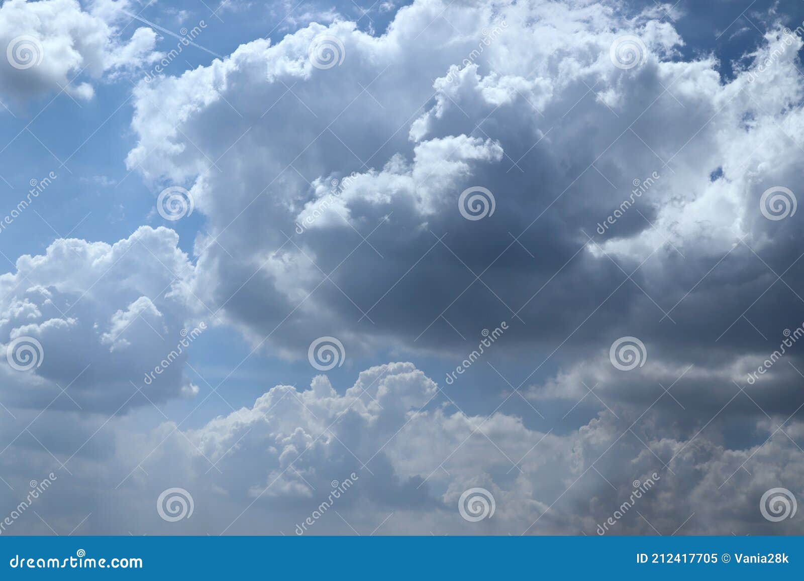 Cloudy Skies with Dense Cumulus Clouds Stock Image - Image of ocean ...