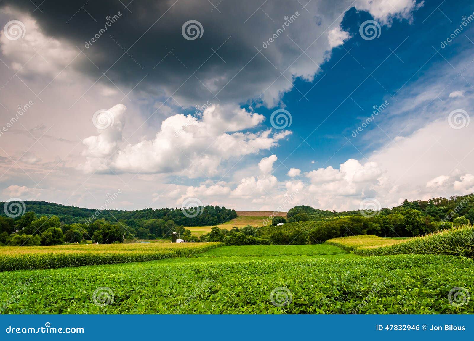 Cloudy Sky Over Farm Fields in Rural York County, Pennsylvania. Stock ...