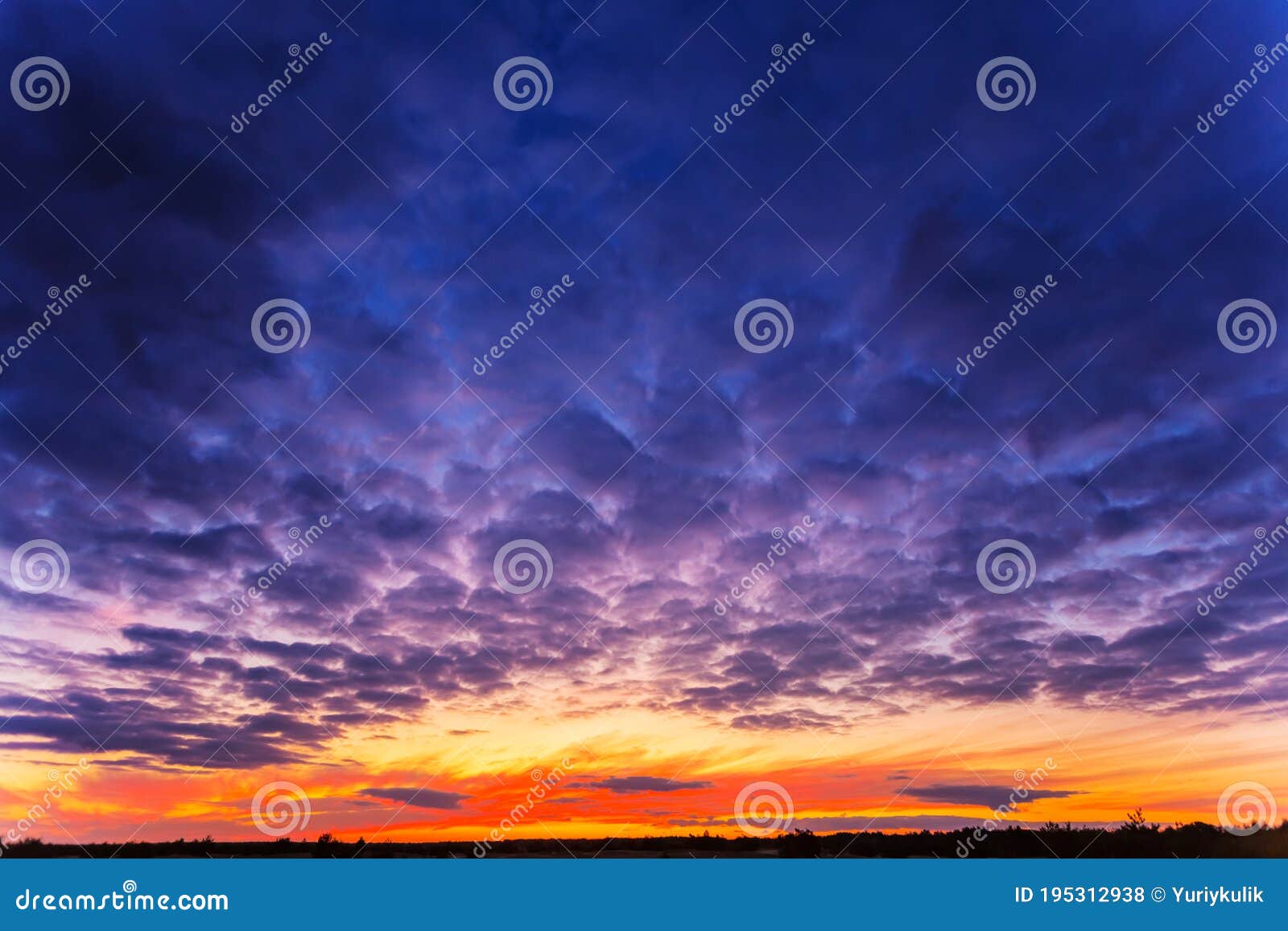 Twilight Sky Background With Colorful Sky In Twilight Background ...