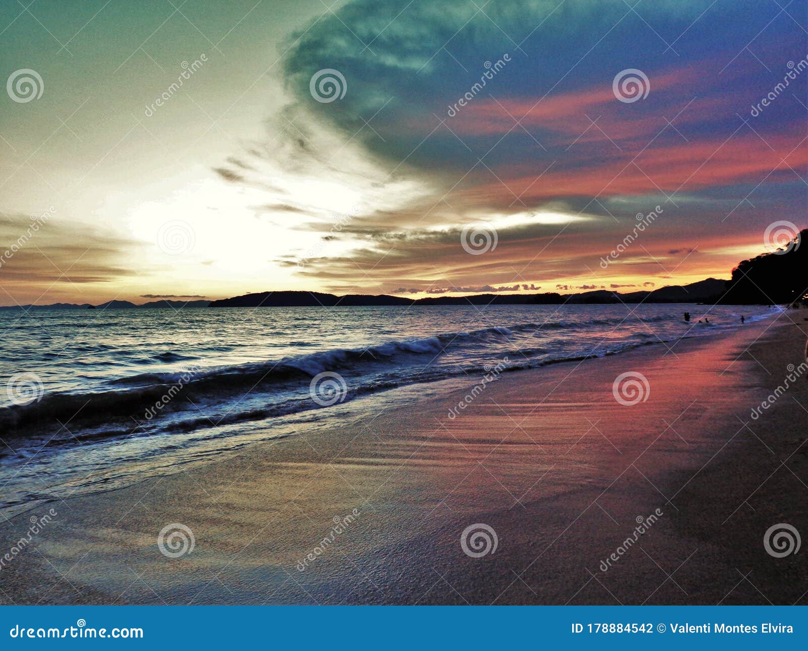 Cloudy sunset ibeach stock photo. Image of beach, sunset - 178884542