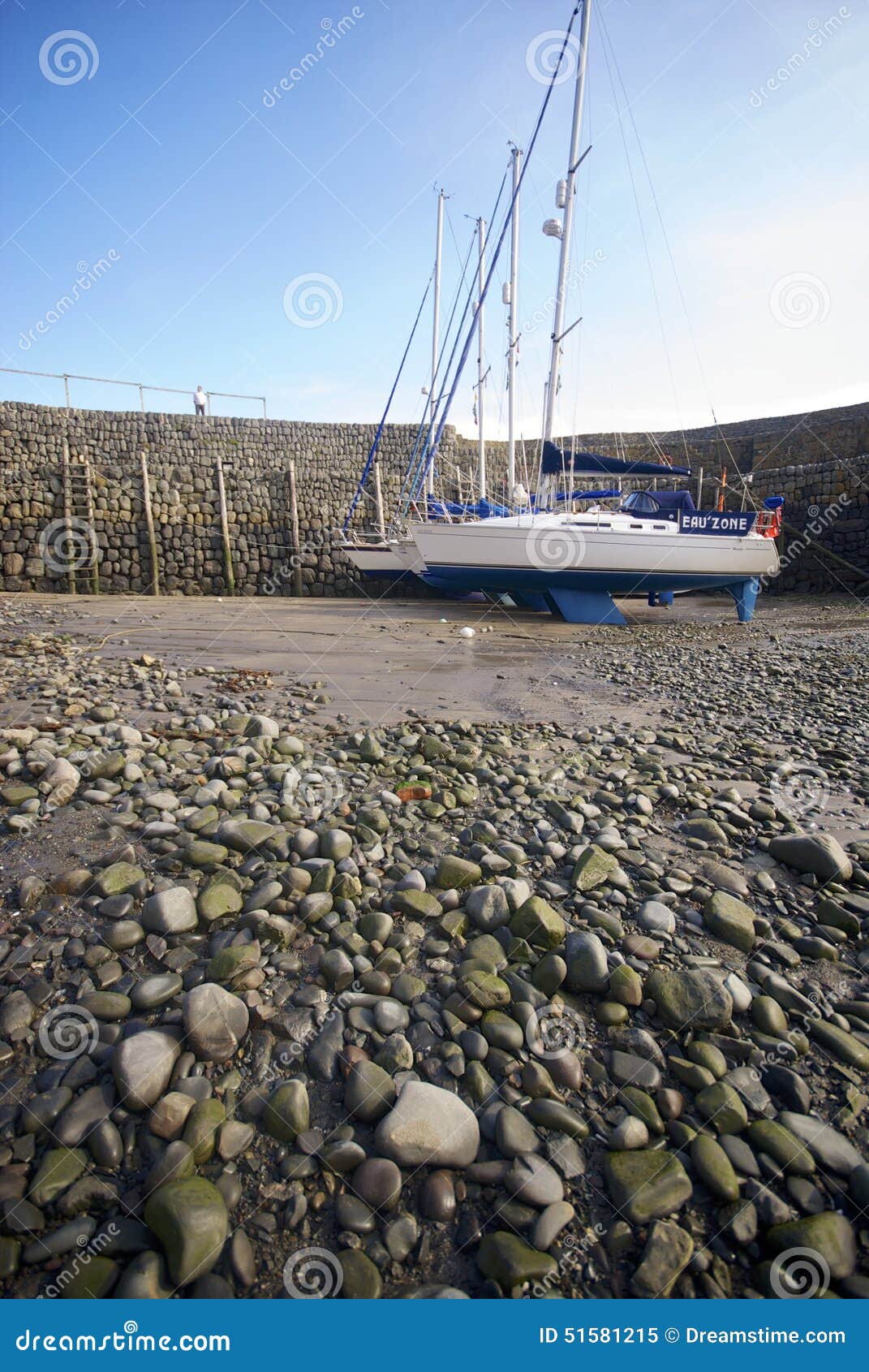 Clovelly, Cornwall, UK editorial image. Image of public - 51581215