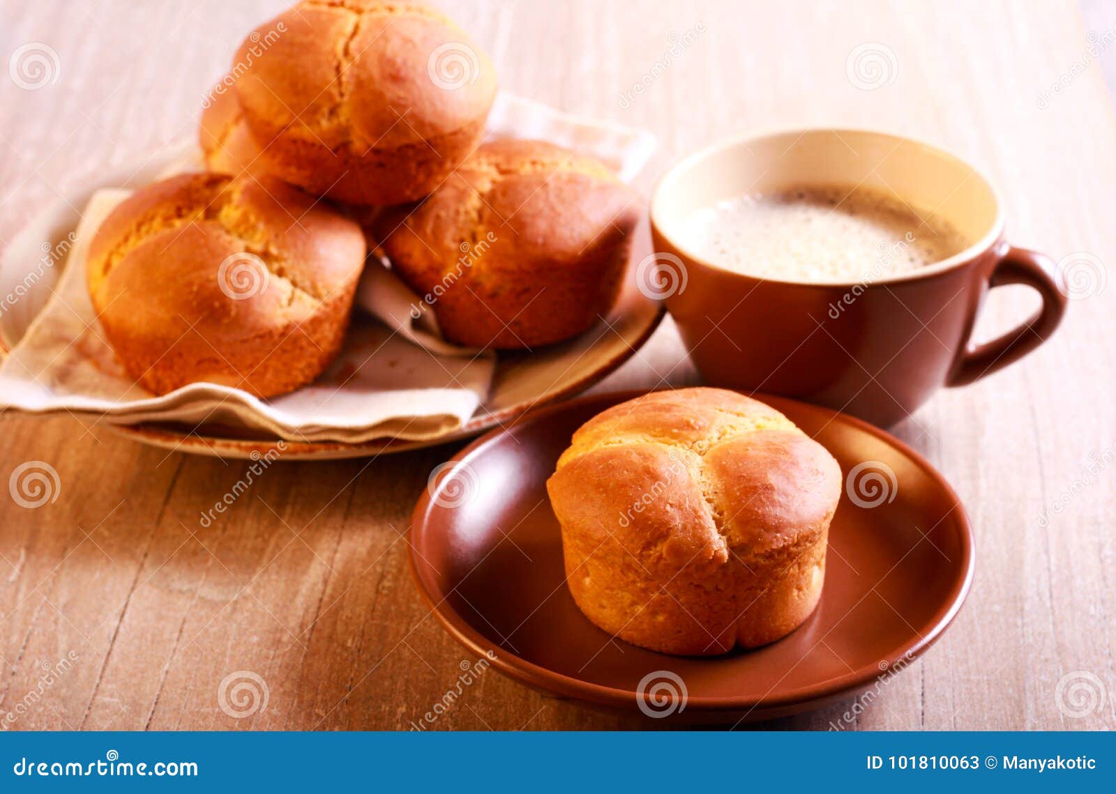 Cloverleaf bran rolls stock image. Image of buns, snack - 101810063