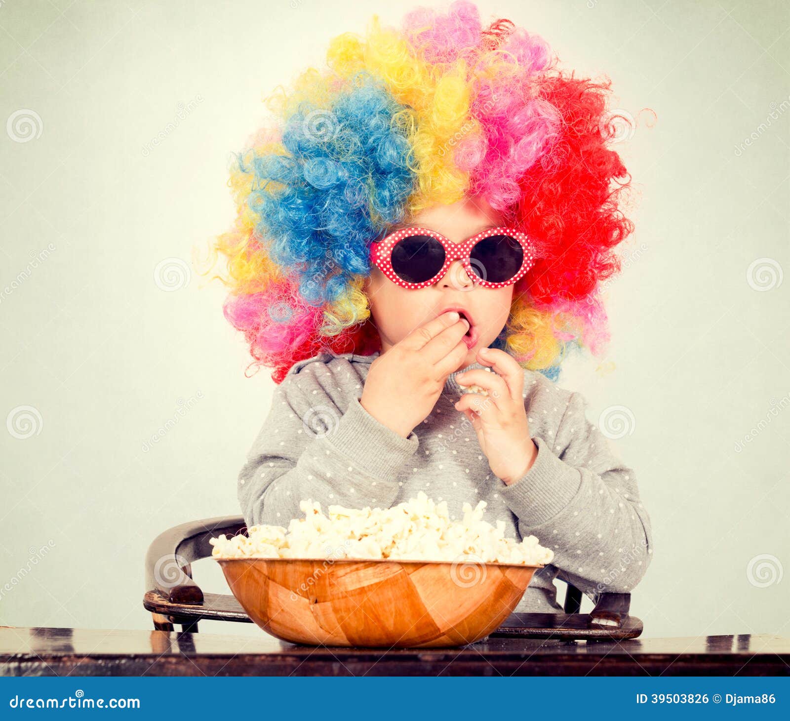 Clown with pop corn stock photo. Image of corn, group - 39503826