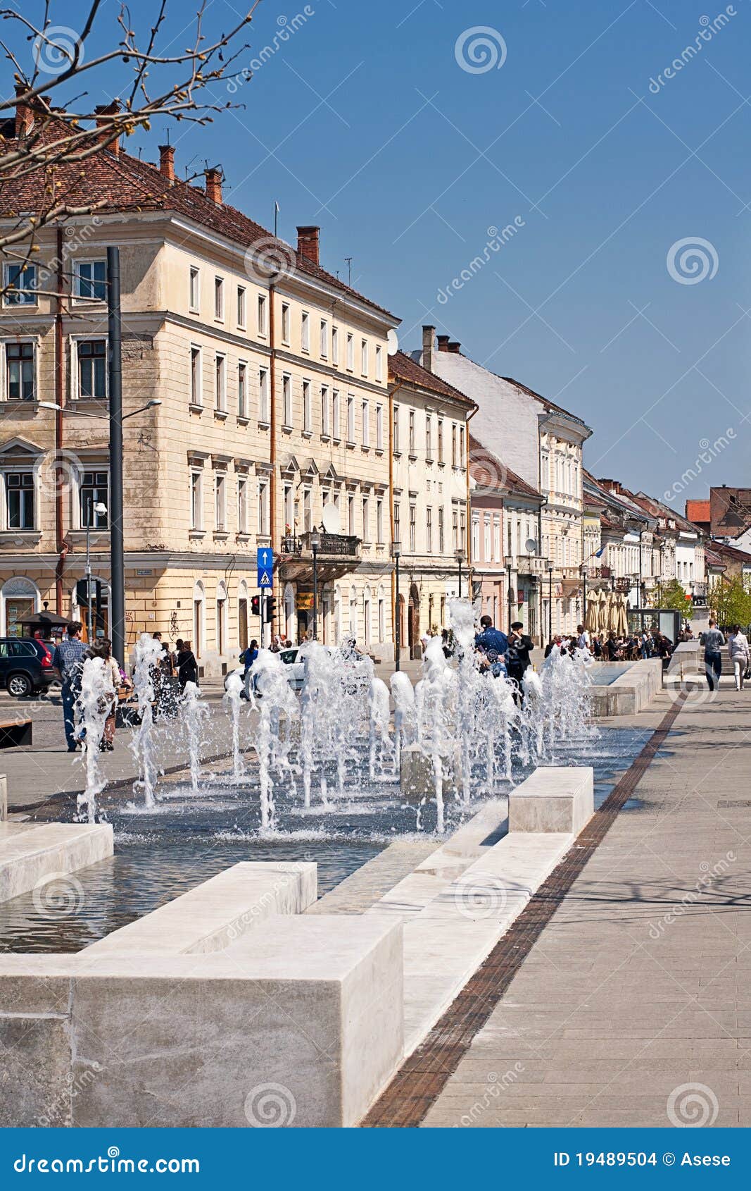 Cluj-Napoca center editorial stock image. Image of alley - 19489504