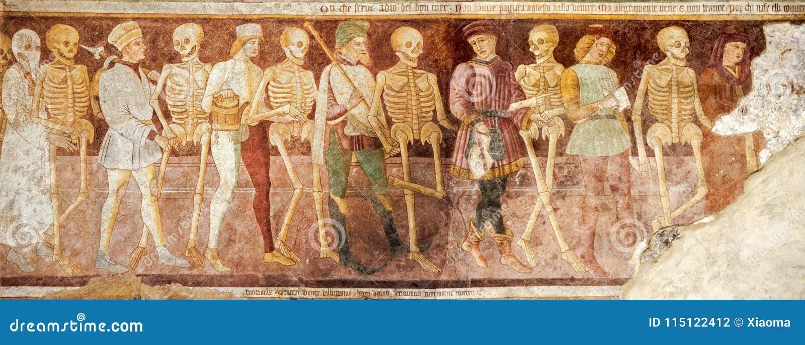 Clusone, Fresko, Tanz Des Todes Stockfoto - Bild von kirche, mittlere ...
