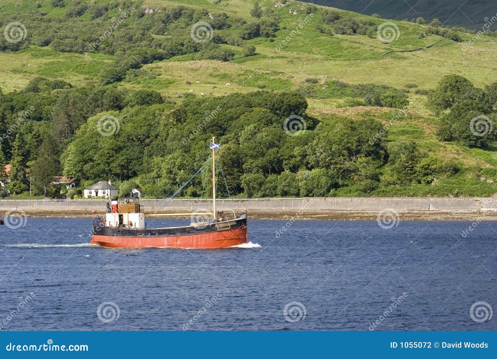Clyde puffer stock photo. Image of puffer, boat, kyles - 1055072