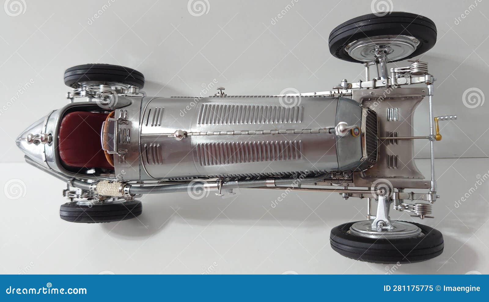 Cmc 1/18 Scale Model Car - German Silver Arrows Mercedes Benz W196R ...