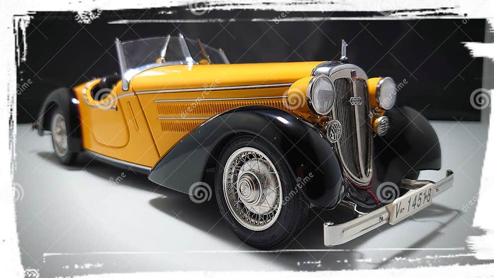 Cmc 1 18 Scale Model Car - Audi 225 Front Roadster Editorial ...