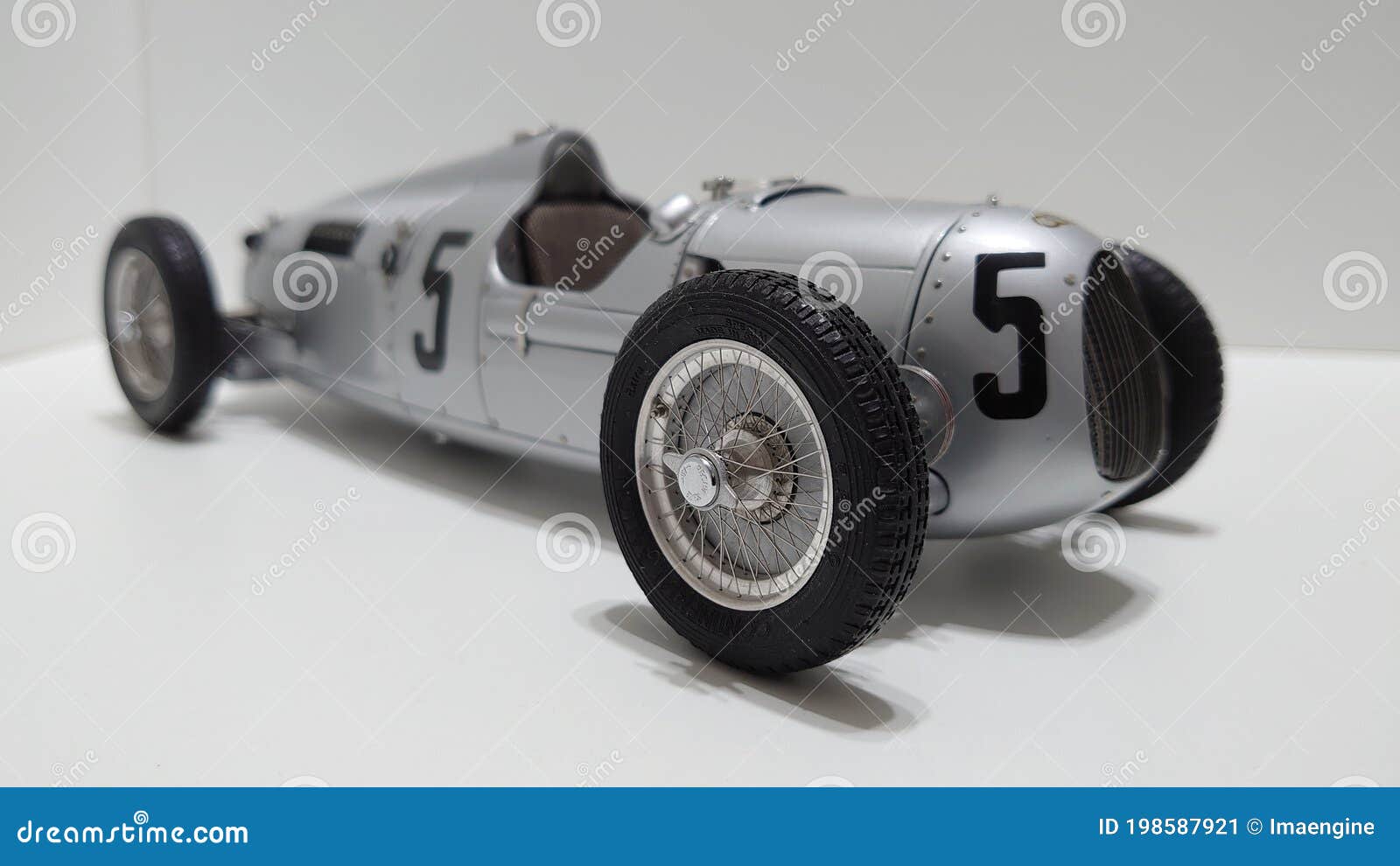 Cmc 1/18 Scale Model Car - German Silver Arrow Racing Chassis, Auto ...