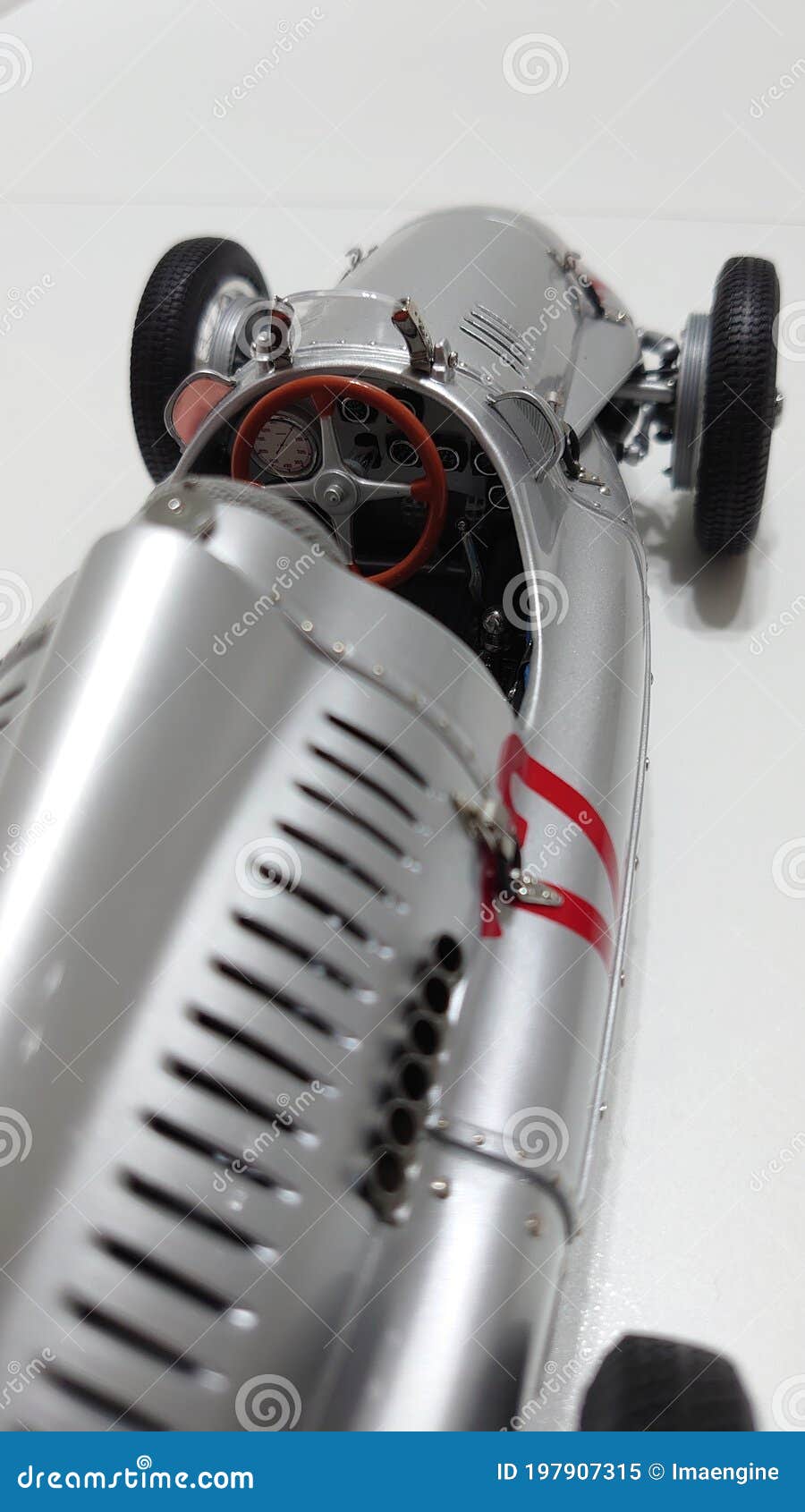 Cmc 1/18 Scale Model Car - German Silver Arrows Auto Union D Type ...