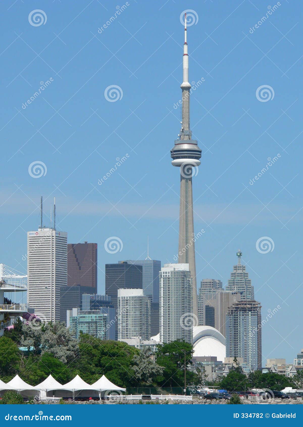 CN Tower and Buildings editorial photography. Image of city - 334782
