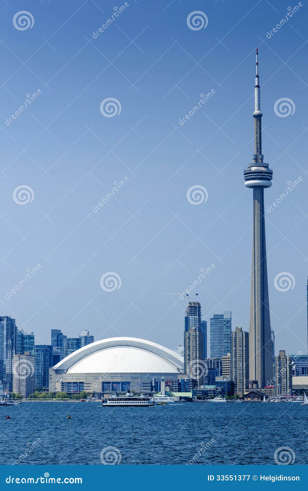 CN Tower, skyline editorial photography. Image of sail - 33551377