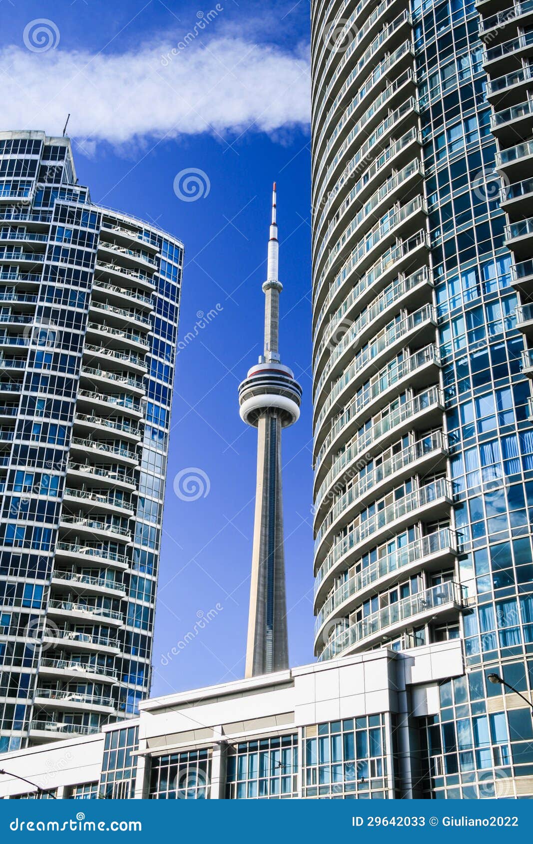 CN Tower, Toronto, Ontario, Canada Editorial Stock Photo - Image of ...