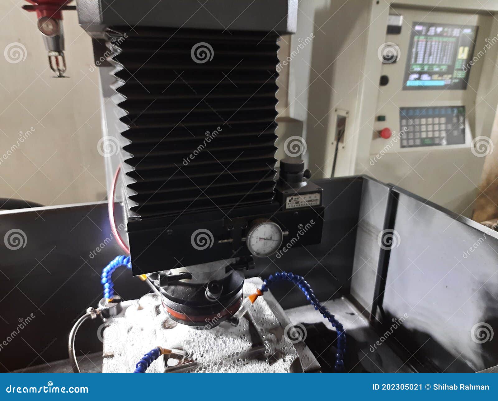 CNC EDM Machine Operation Die-Sinking Stock Image - Image of bumper ...