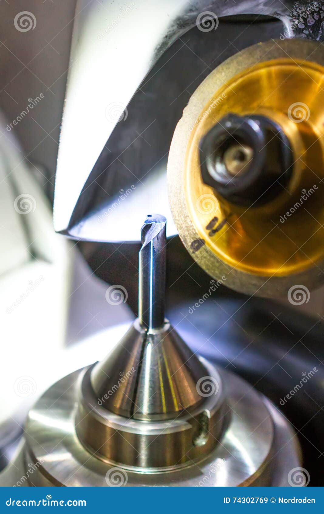 CNC machine tool grinding. stock image. Image of accuracy - 74302769