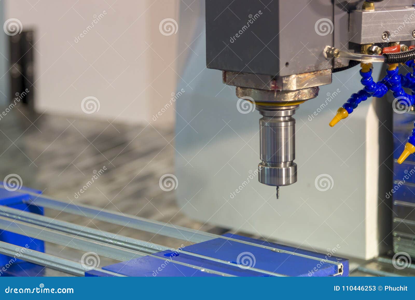 The CNC Milling Machine Use Solid End-mill Tool Stock Image - Image of ...