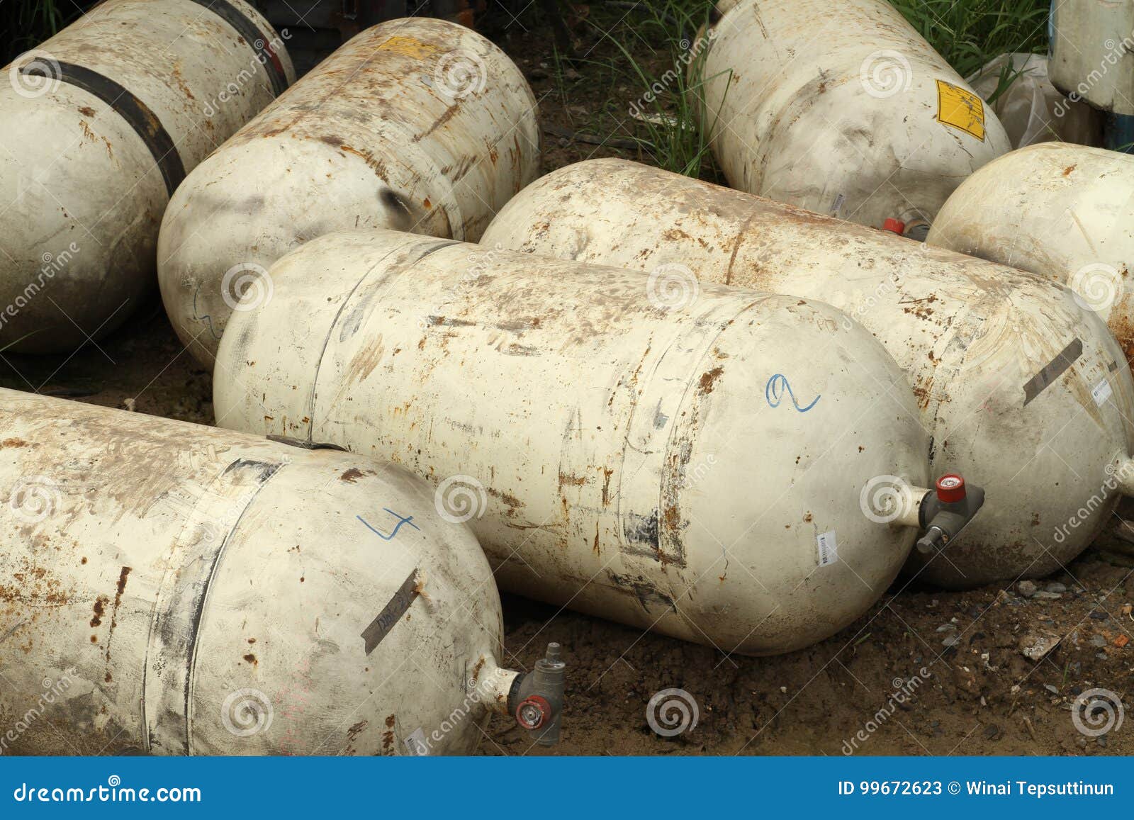 CNG NGV gas storage tank stock image. Image of cylinder - 99672623