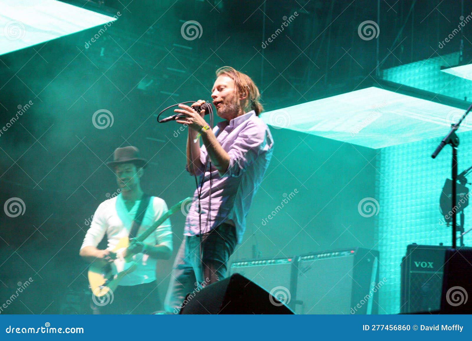 Radiohead in Concert at Coachella Editorial Image - Image of thom ...