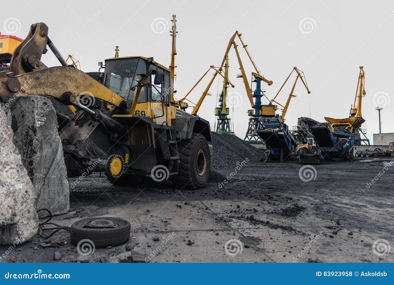 Coal Handling Operations at the Port. Stock Photo - Image of metal ...