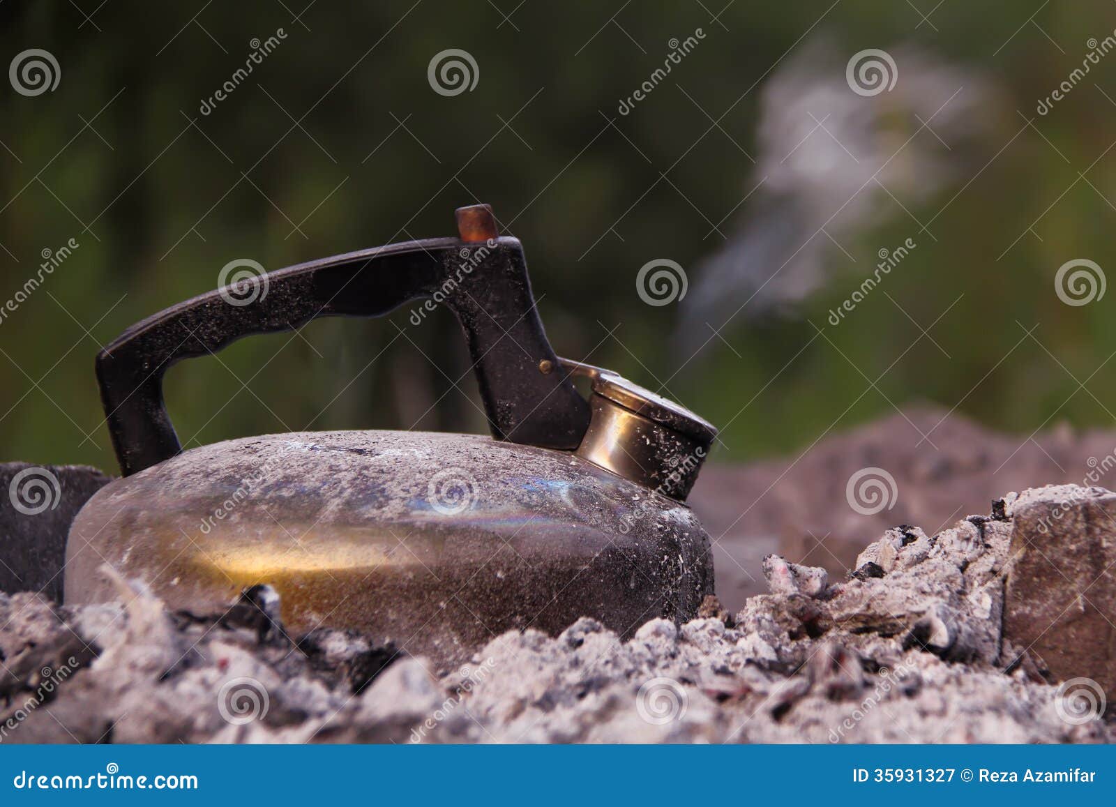 Coal kettle stock image. Image of summer, outing, camping - 35931327