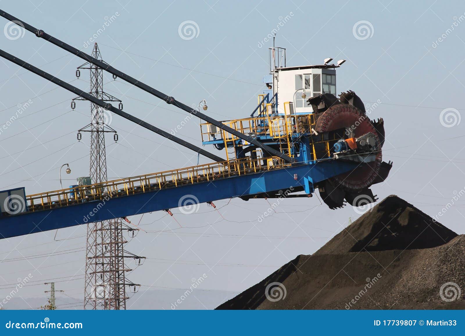 Coal loader stock image. Image of heavy, excavate, power - 17739807
