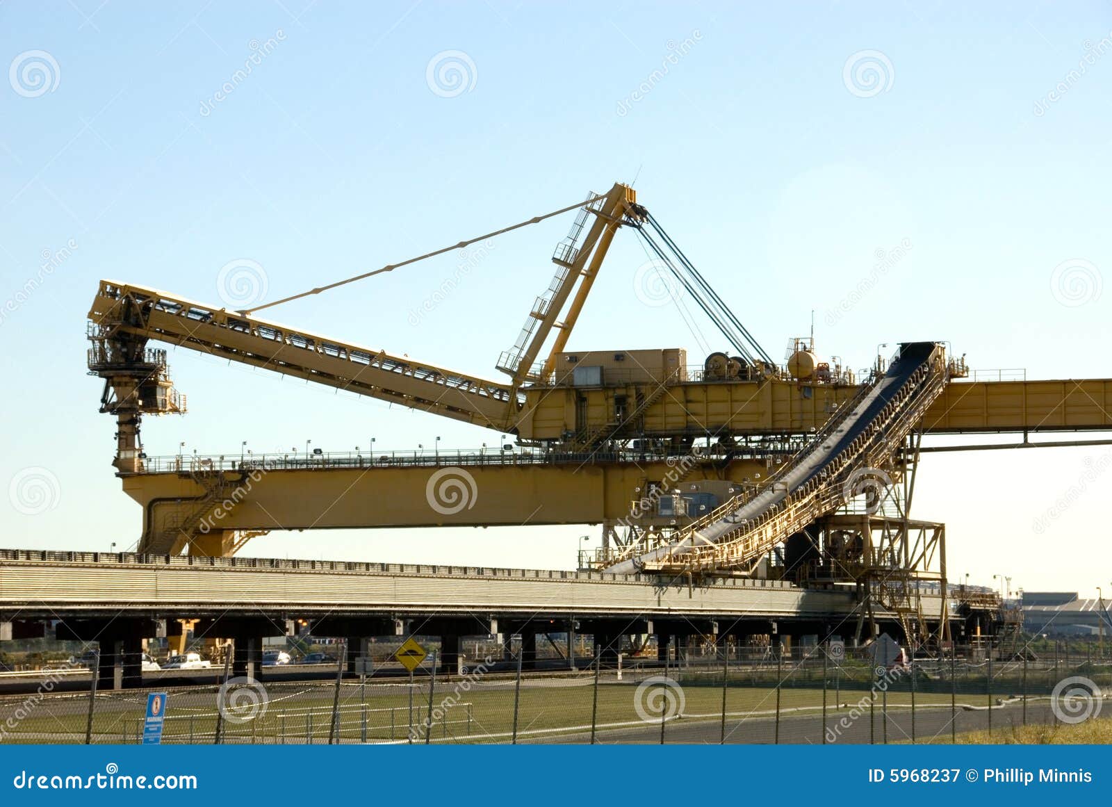 Coal Loader stock image. Image of transportation, wales - 5968237