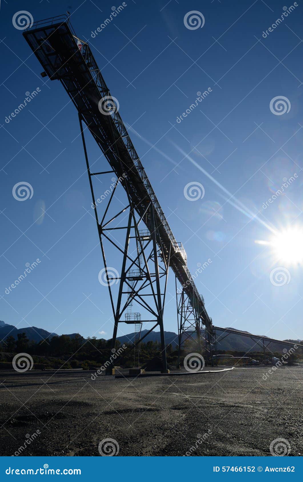 Coal loadout stock photo. Image of infrastructure, loadout - 57466152
