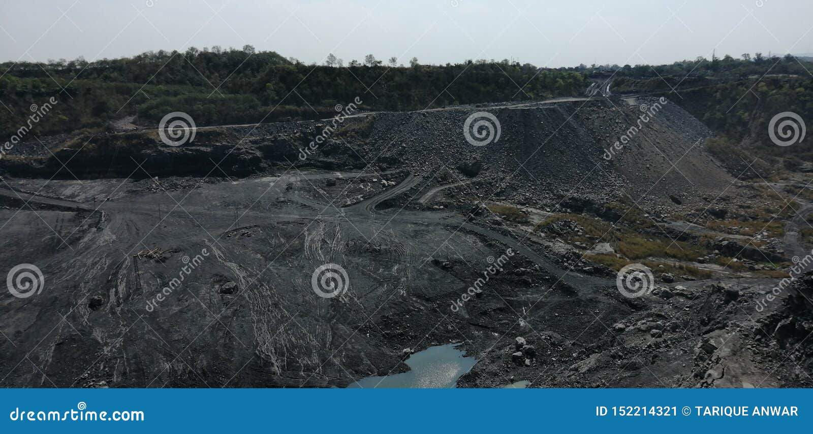 COAL MINE in INDIA & X28;JHARKHAND& X29; Stock Image - Image of coal ...