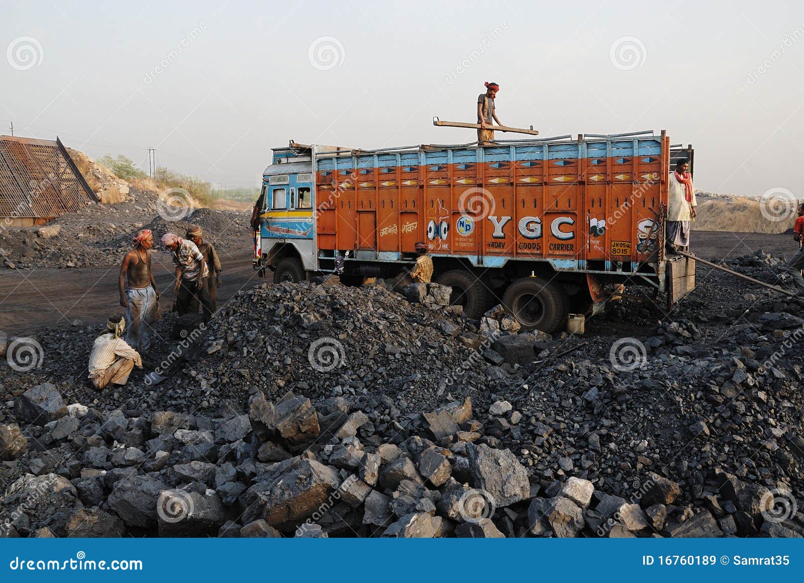Coal mines in India editorial stock image. Image of india - 16760189