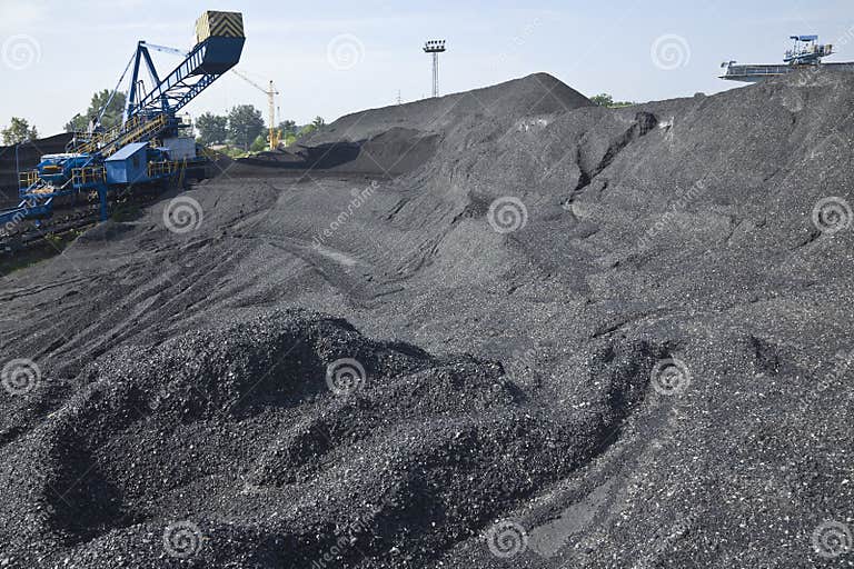 Coal mining stock image. Image of excavate, technology - 23635623