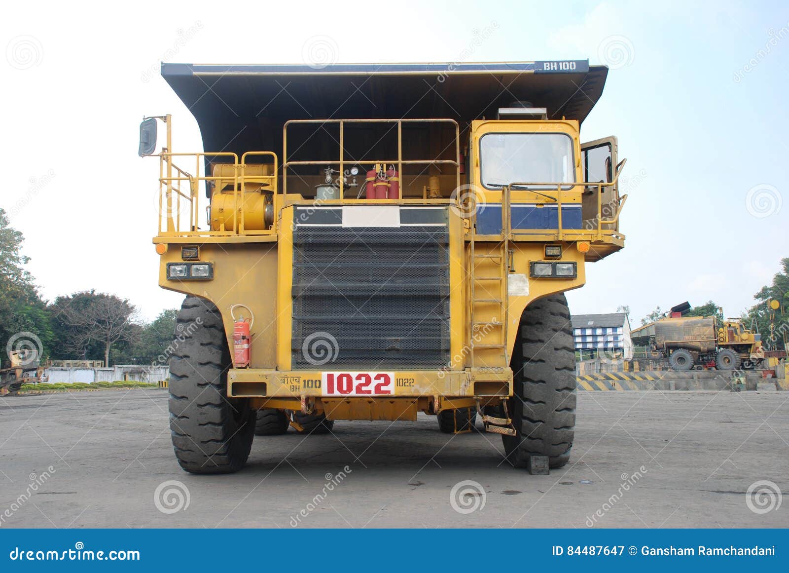 Coal mining dumper stock image. Image of rugged, huge - 84487647