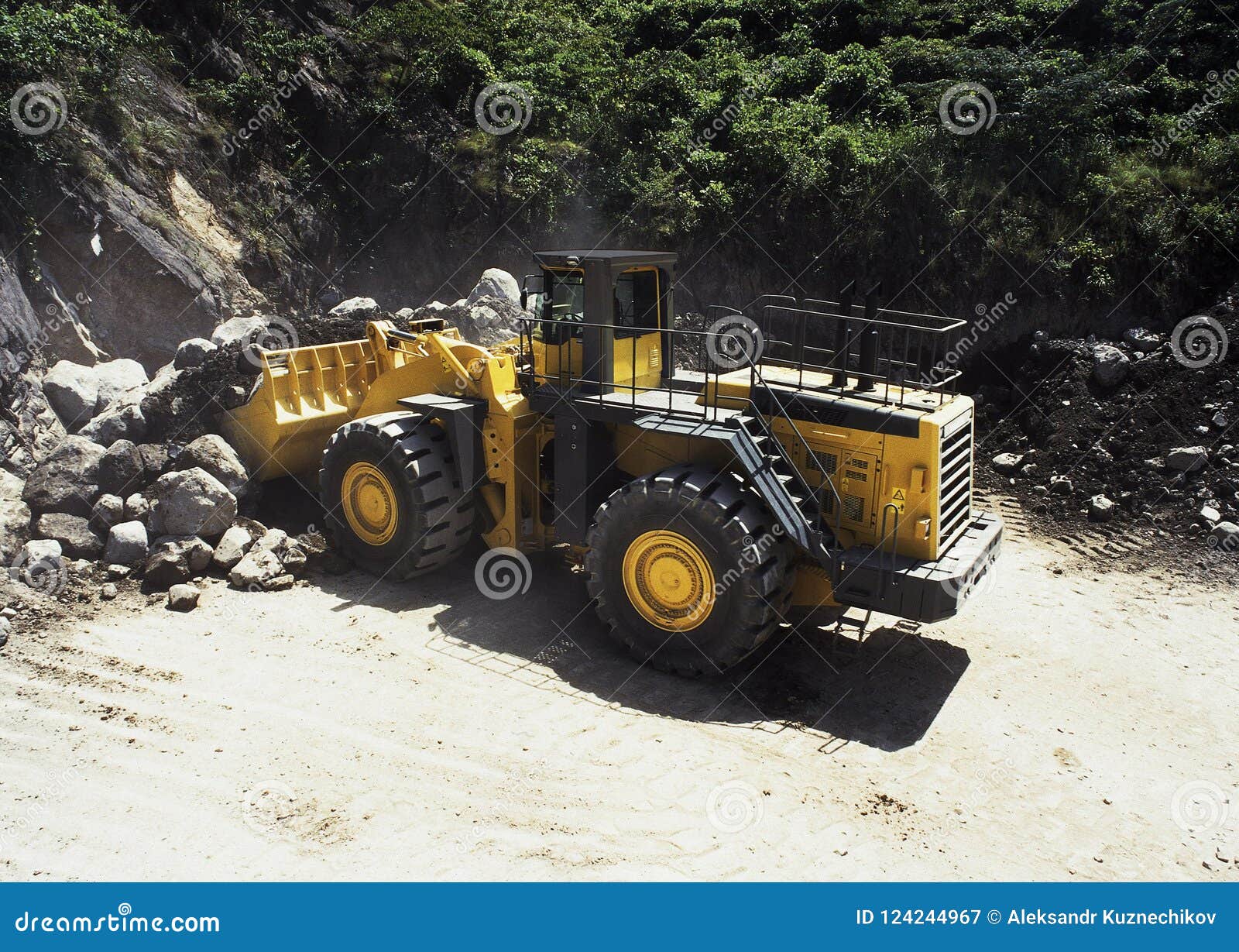 Coal Mining Equipment. Bulldozer Stock Image - Image of dump, gold ...