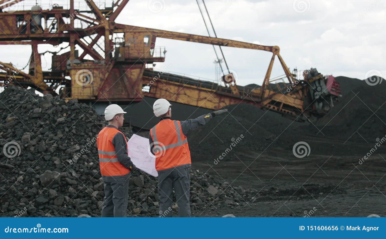 Coal Mining Open Pit Worker Man Stock Footage - Video of earth, natural: 151606656
