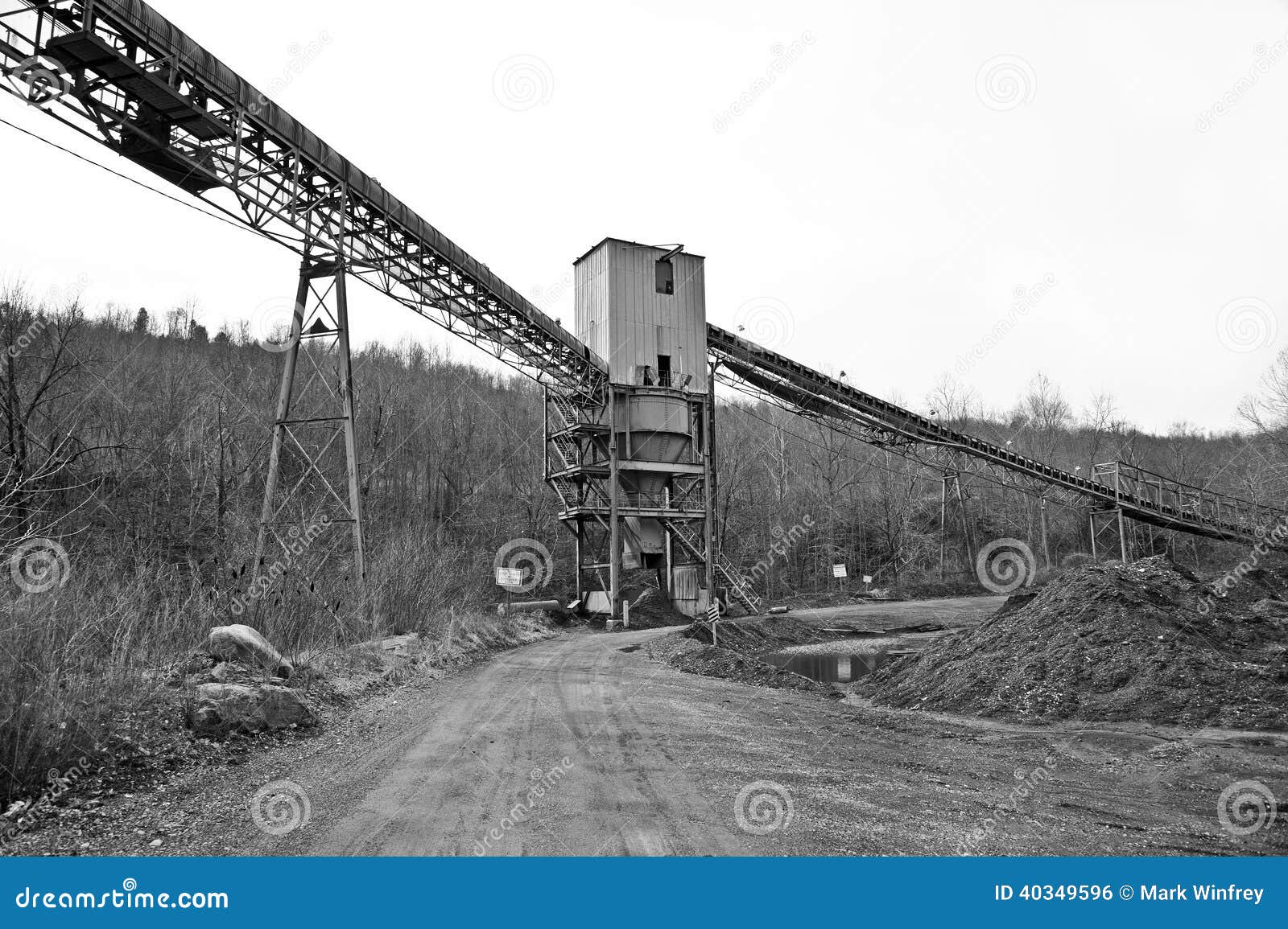 Coal Mining Tipple stock photo. Image of loader, fuel - 40349596