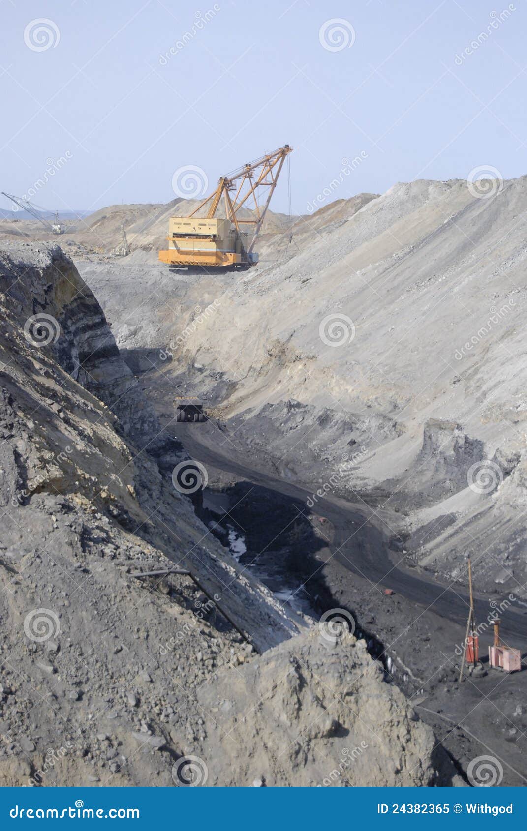 Coal pit editorial image. Image of making, manufacture - 24382365