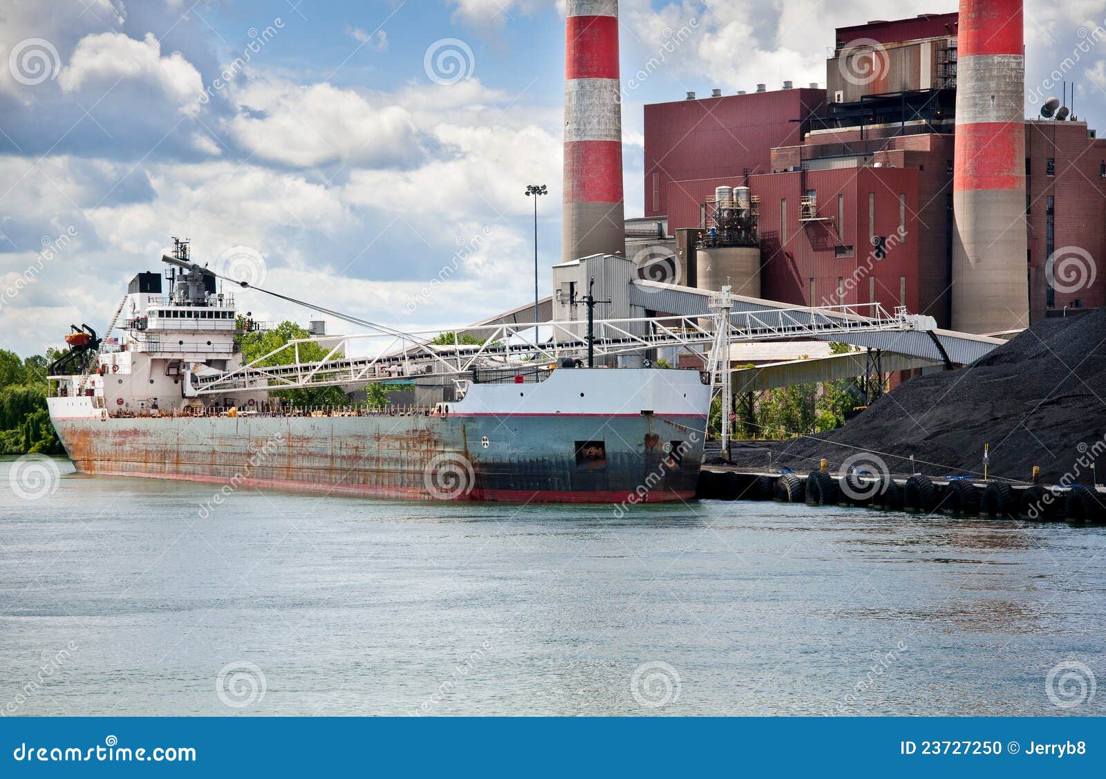 Coal Ship Unloading Stock Image | CartoonDealer.com #46220293